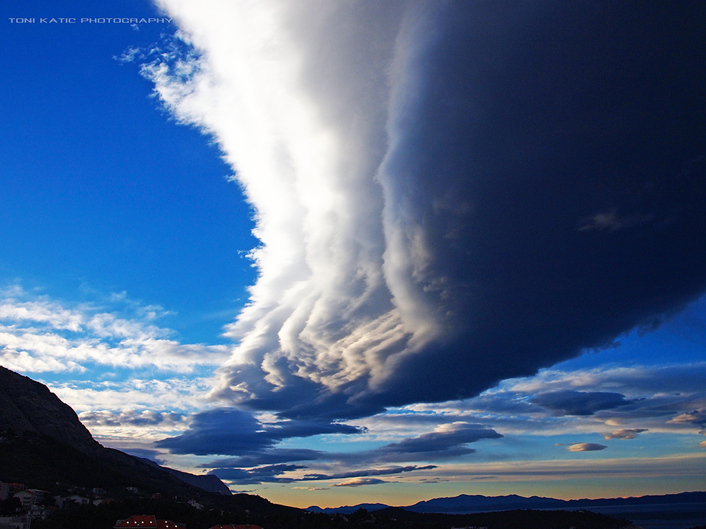 Nebo puno lijepih oblaka (FOTO) | Crometeo